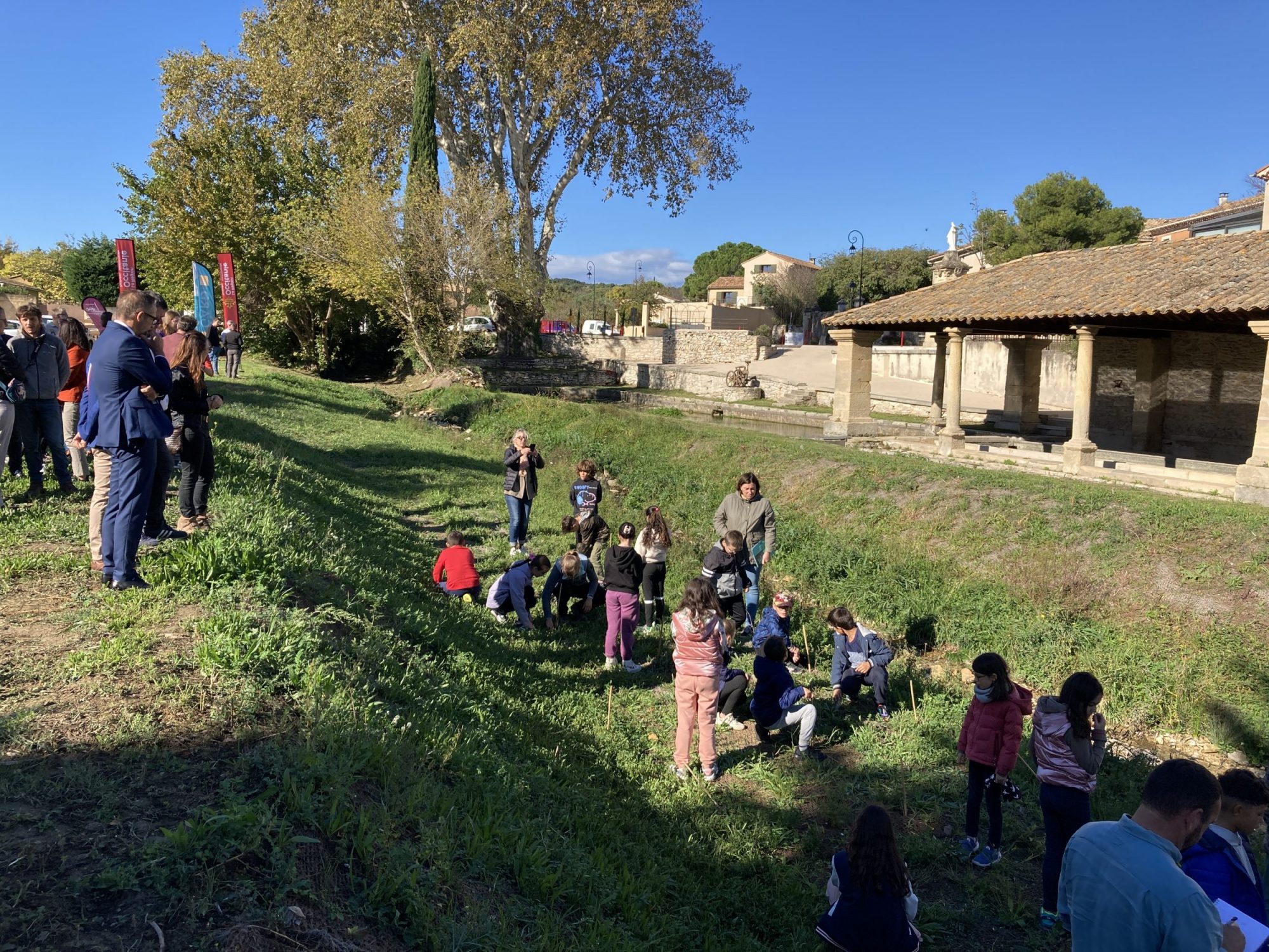 Inauguration des travaux de renaturation du Nizon - abceze: Le Syndicat ...